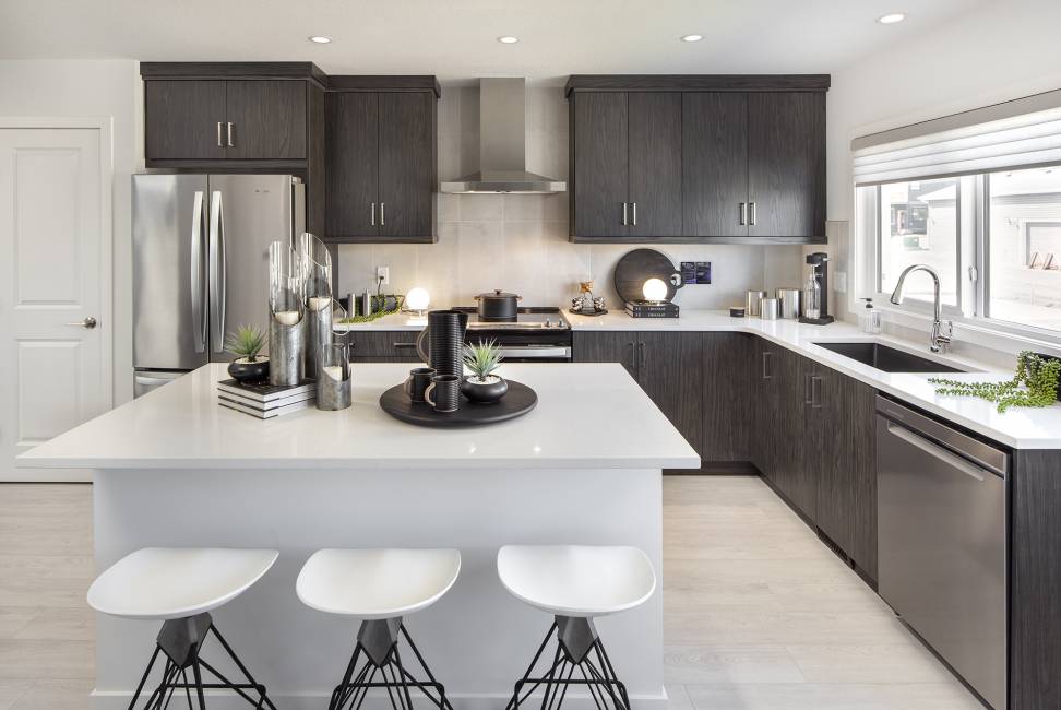 Edward 18 in Glacier Ridge | Jayman BUILT